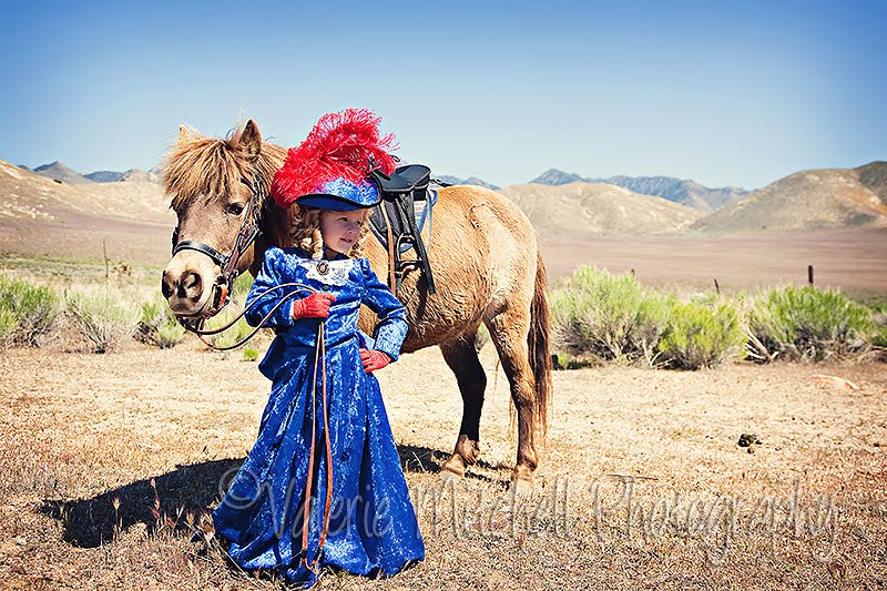 Valerie Mitchell photography: Bonnie Blue Butler