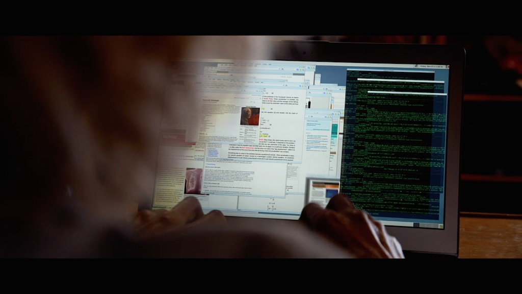 StranaMente: Lucy - una recensione