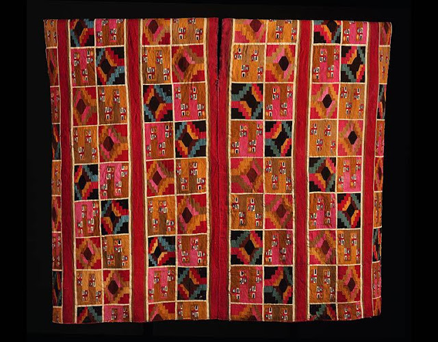 Art and Interior: Peruvian Textile Art