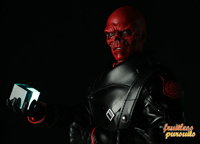 Fruitless Pursuits: Review: Hot Toys Red Skull 1/6 Scale Collectible ...