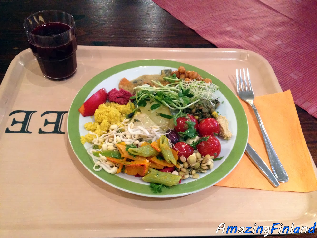 Amazing Finland: Colorful vegetarian lunch buffet at Silvoplee