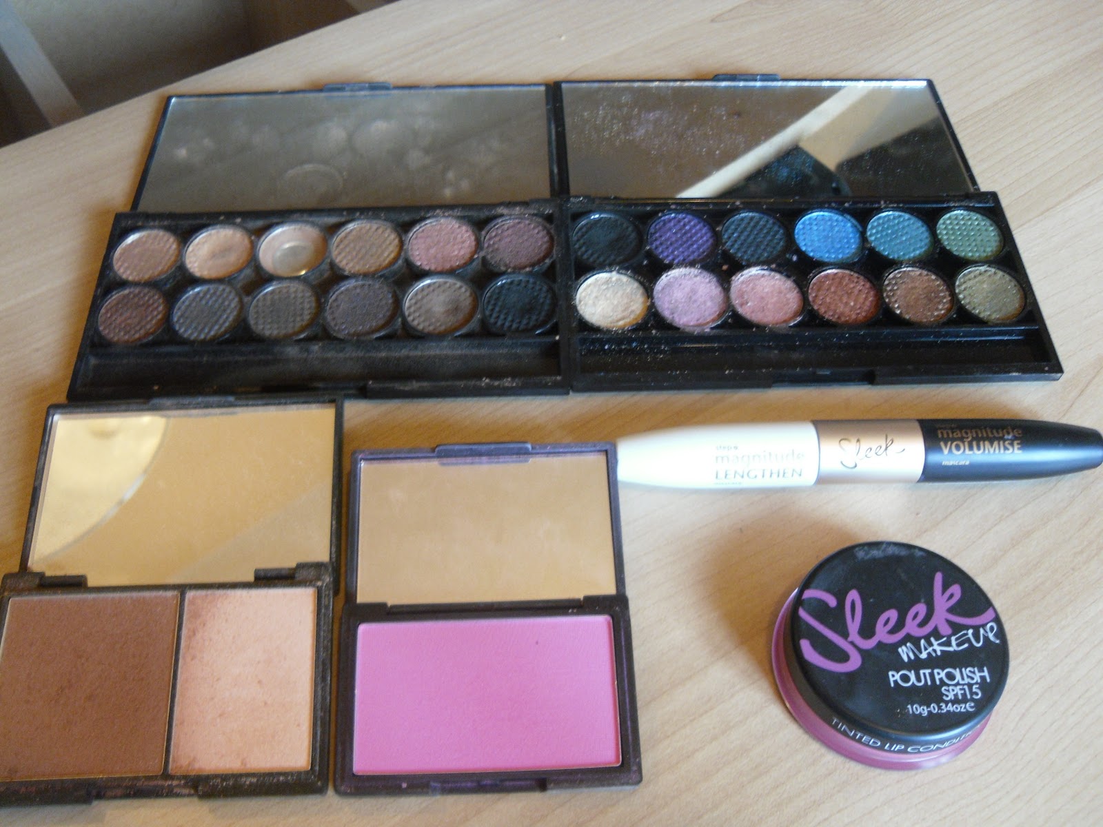 Beautyandthepout.: ~Review of Sleek Cosmetics~