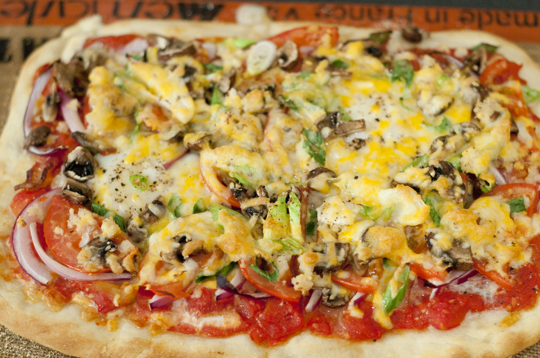 a mix & matchy blog: homemade pizza