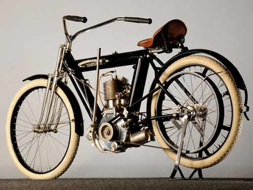MOTORCYCLE 74: Pierce - Arrow motorcycles