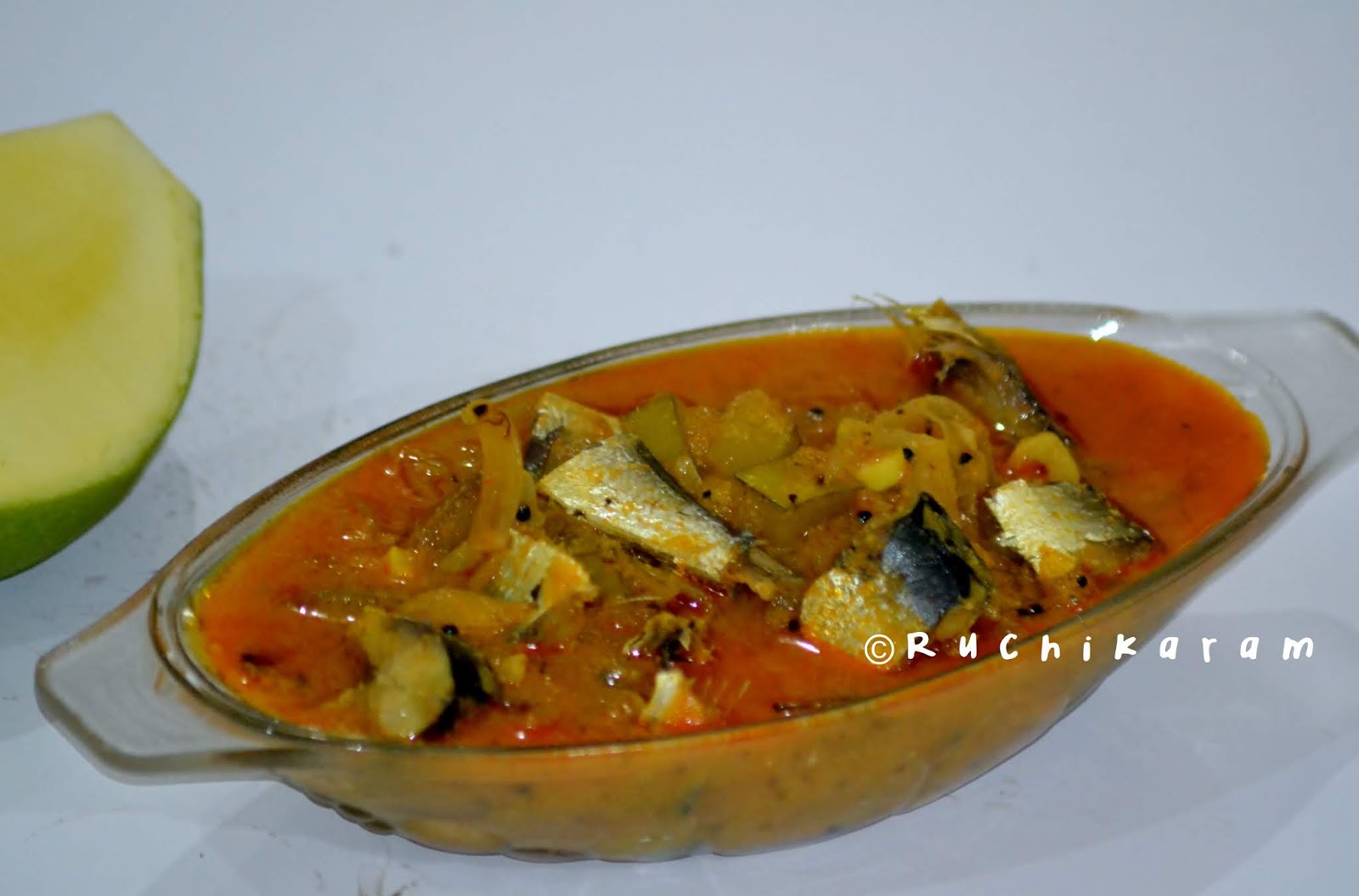 Ruchikaram: Manga Chertha Mathi Curry | Sardine Curry with Mango