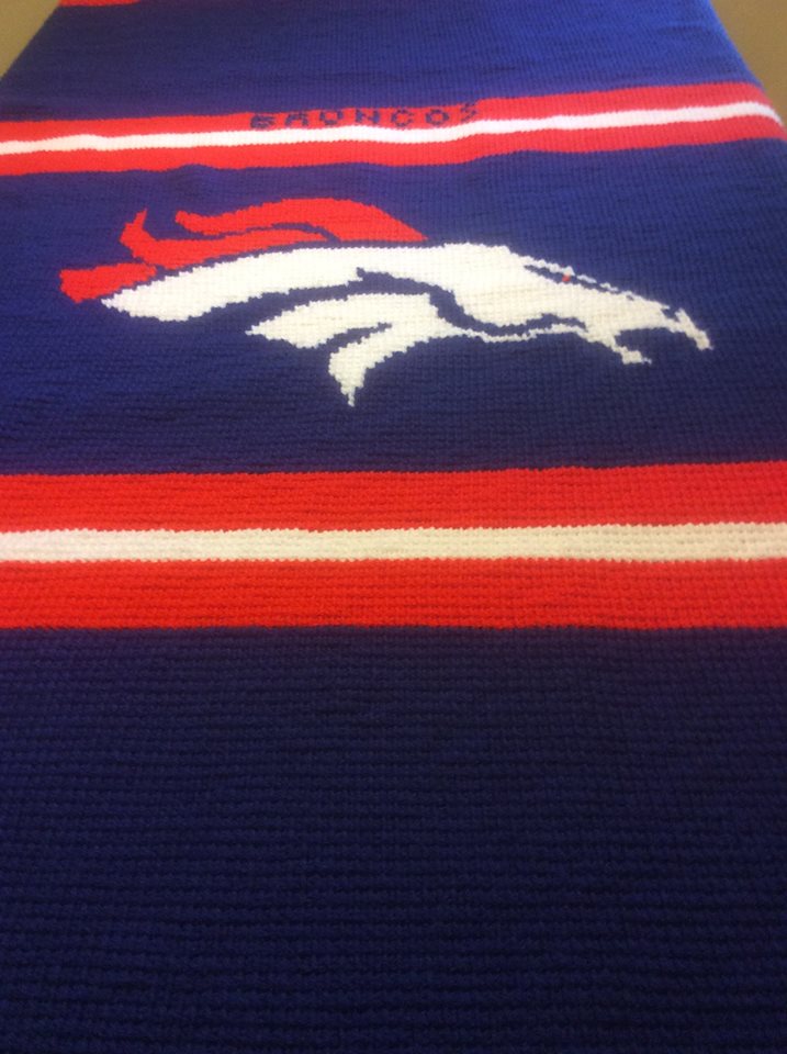 EASY PATTERNS: Denver Broncos cross-stitch pattern