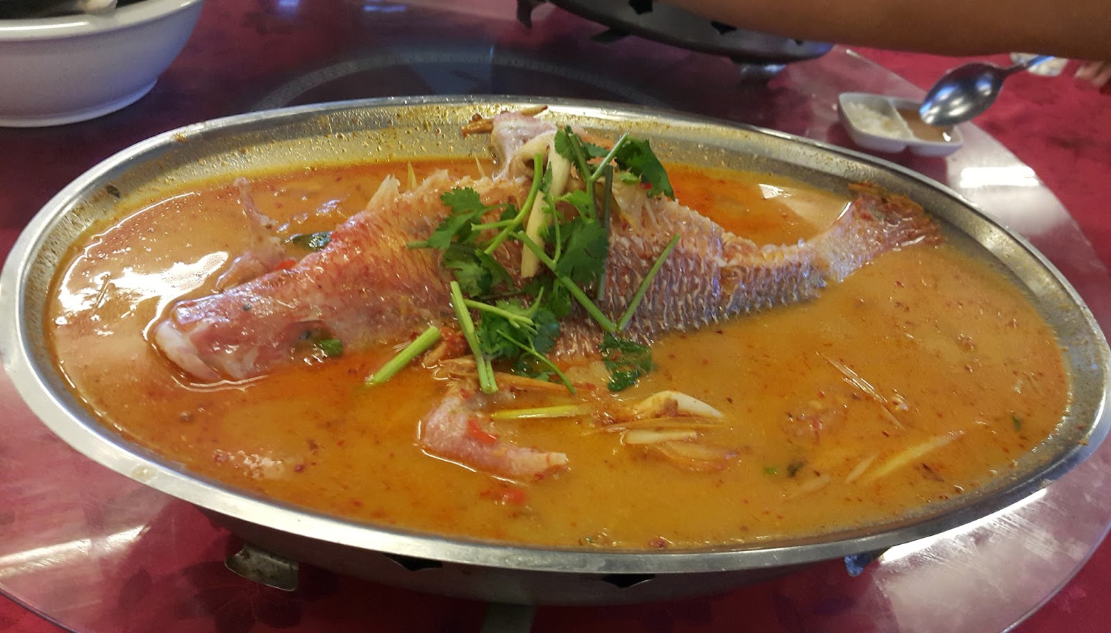 花菇寻味 ~: Bagan samak S门樓正宗泰式冷气河海鲜