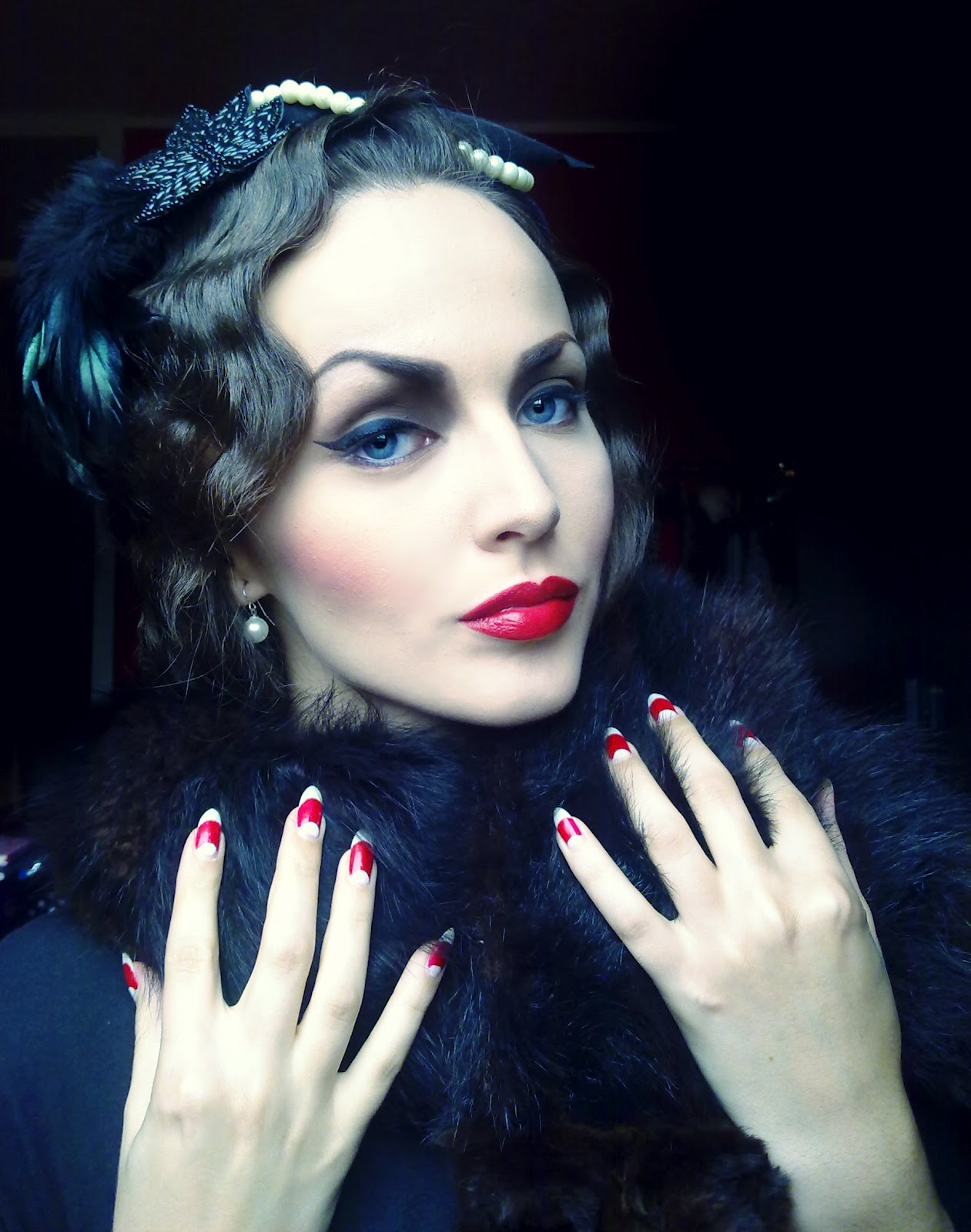 Idda van Munster: Inspired by dark vintage vamp beauties.