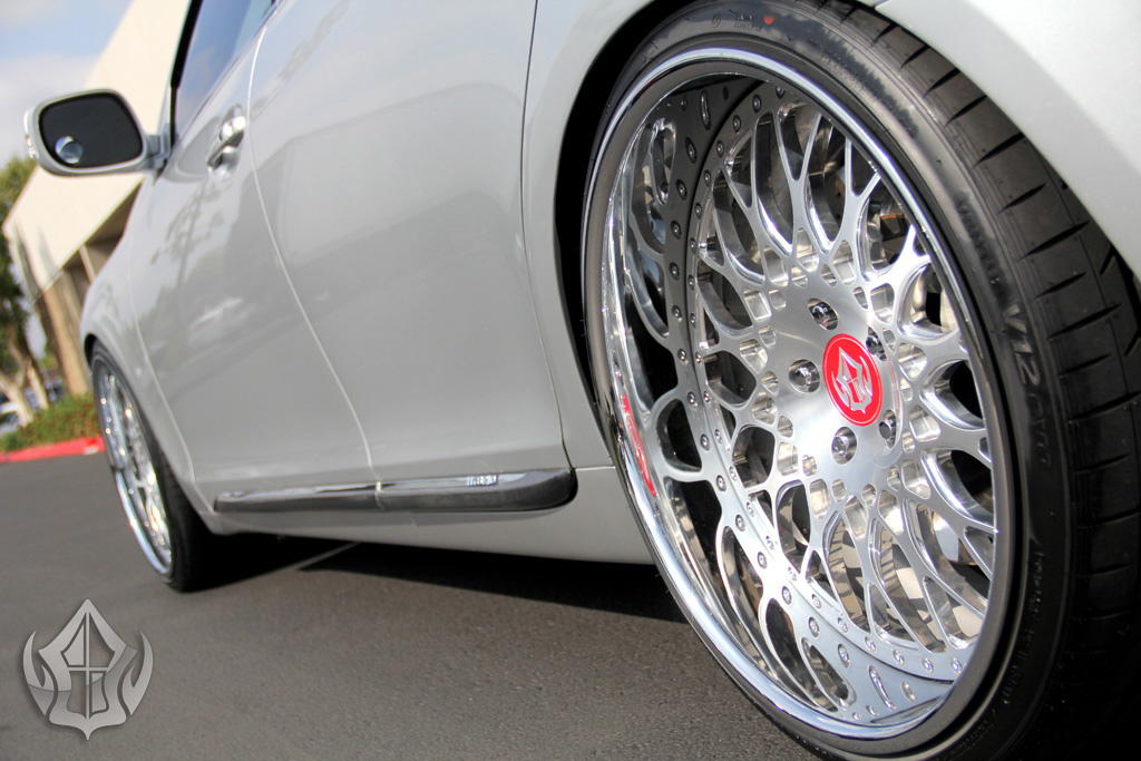 Motor Roar: Hottest Lexus Collection - VIP Modular Wheels