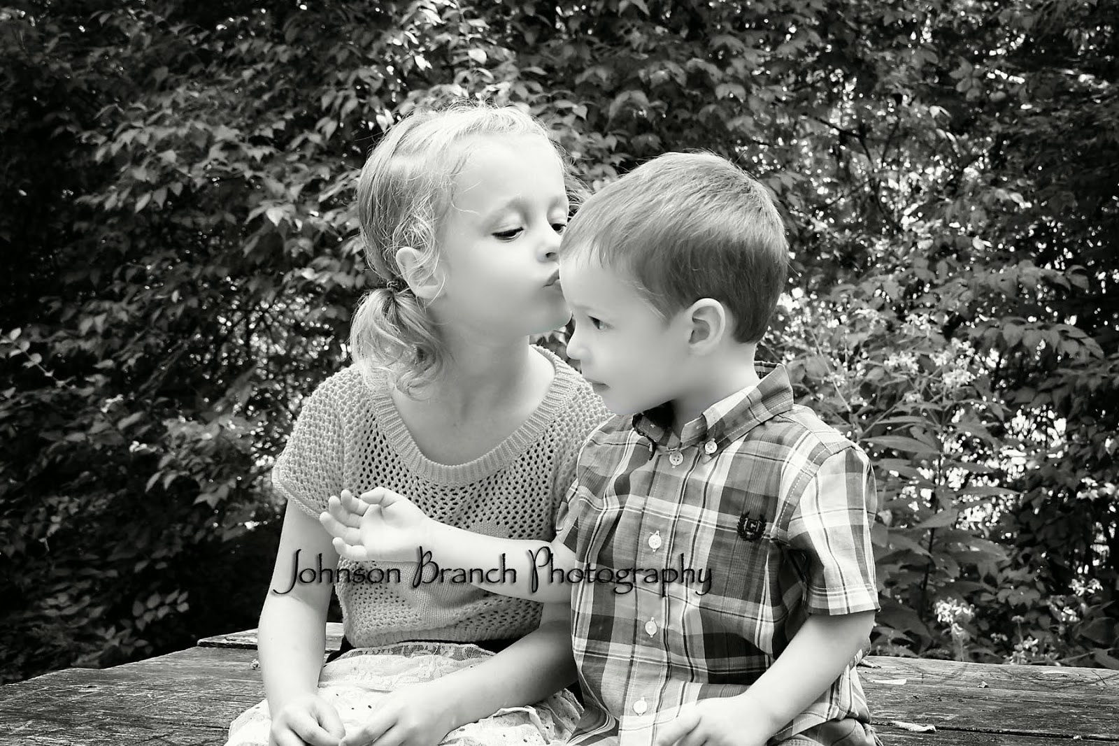 Johnson Branch Photography: Sweet Siblings