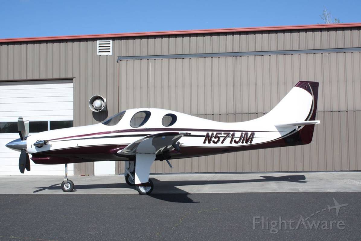 MEC&F Expert Engineers : 2 killed after a Lancair Evolution plane ...