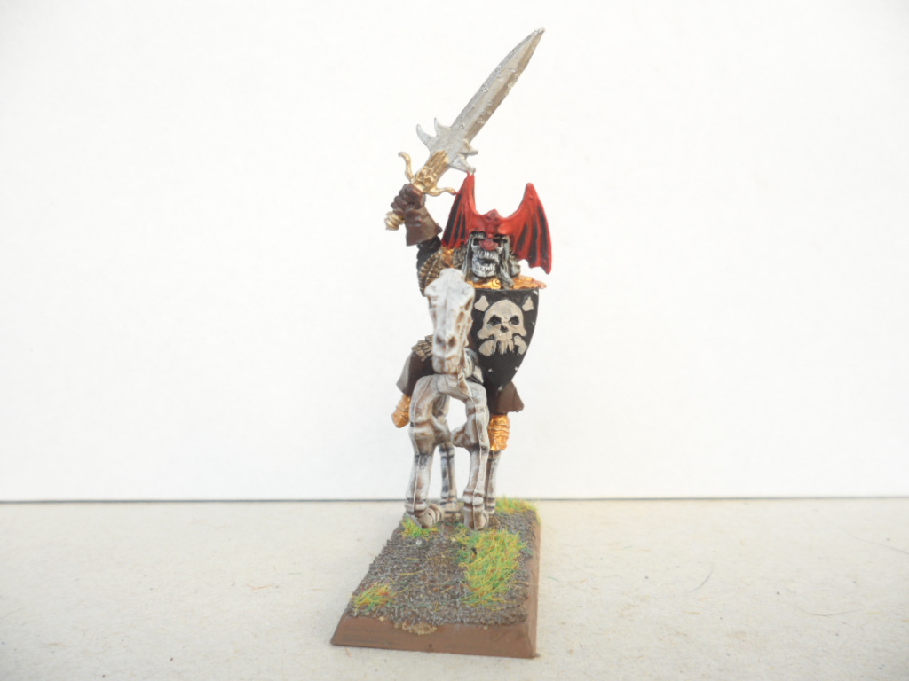 Painted Miniatures: Warhammer Miniatures- Vampire Counts Hell Knight