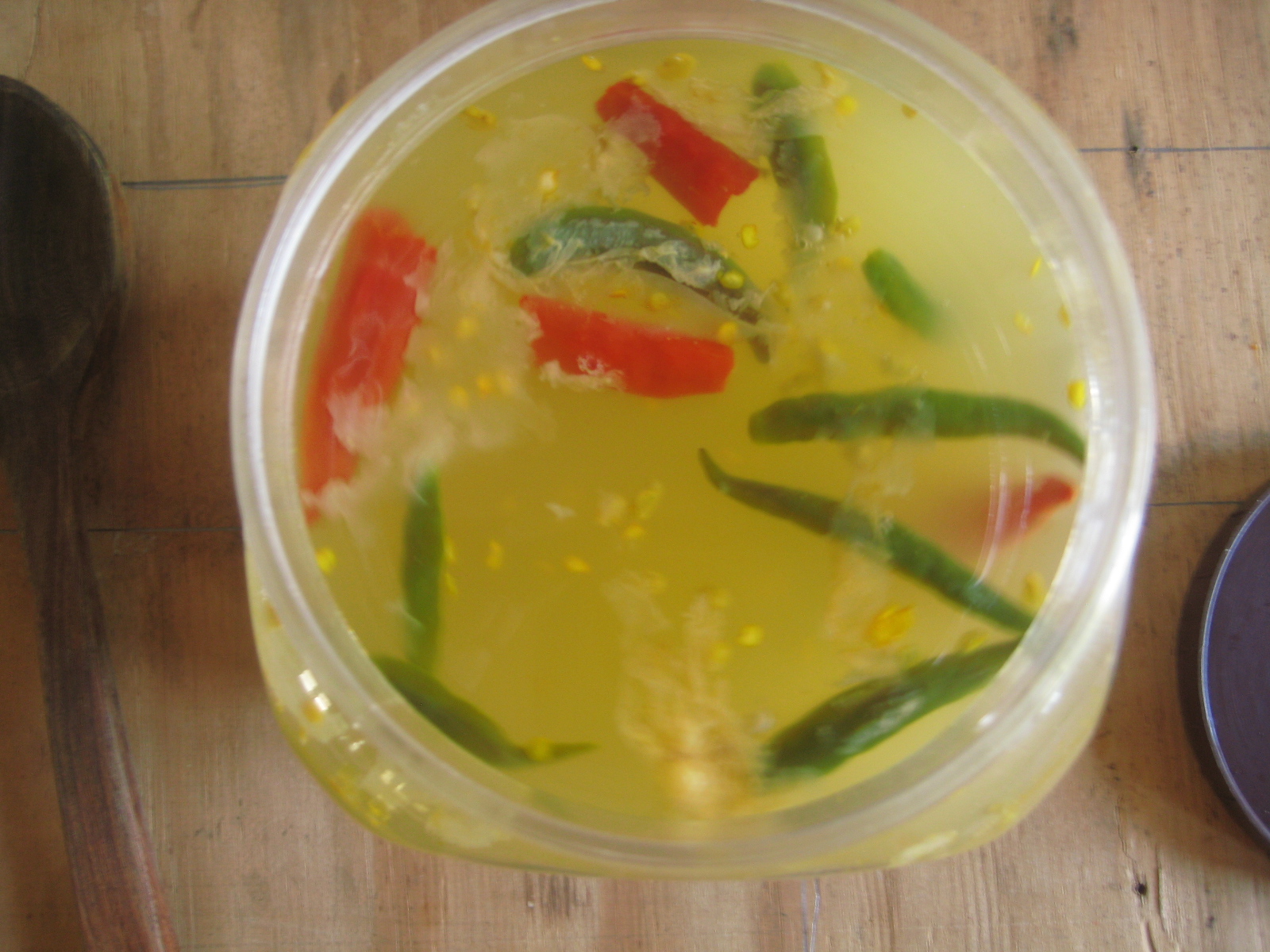 madhuri's kitchen: Oorabettina Usirikayalu / Amla preserved in salt water