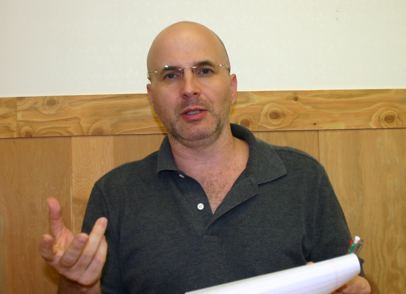 The Global Digest: Interview Story 2012 Oct - 2013 July