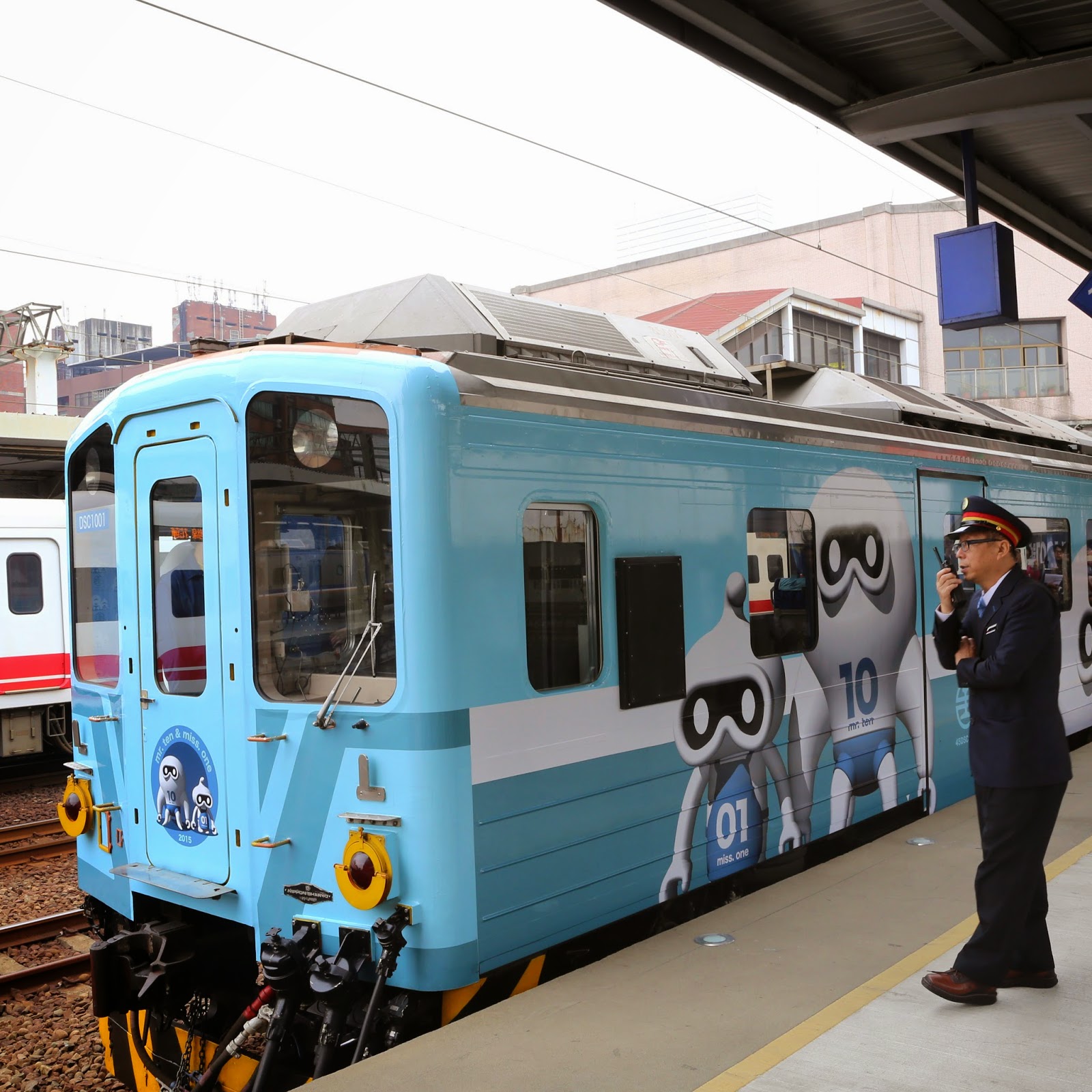 akibo works: AKIBO Robots新成員mr.ten、miss.one今天誕生！！！