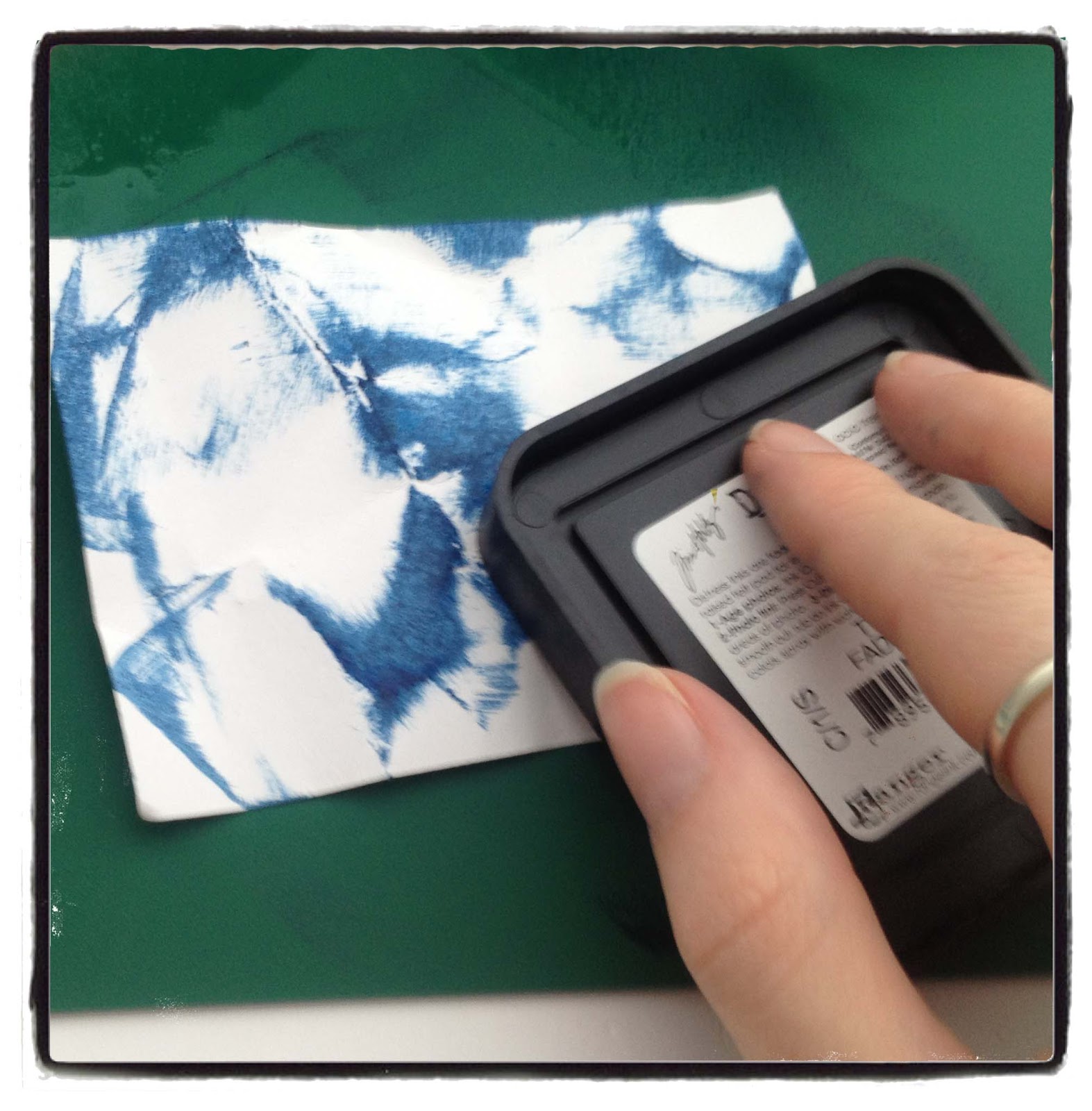 Distress Inks - A Tutorial - Kit and Clowder Online Colouring Classes