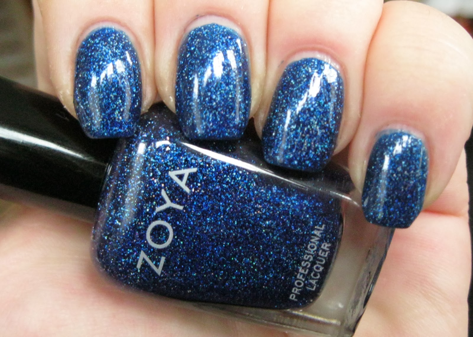Lacquer Slacker Liz: A Bevy of Zoya Swatches (picture heavy)