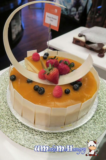 Mango Mousse Cake