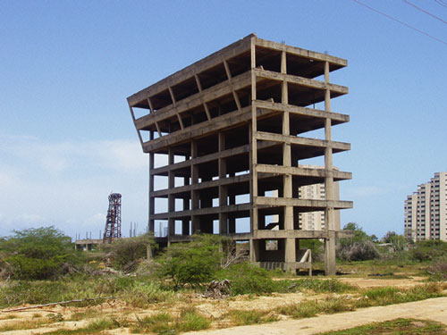 PYTR 75: Alexander Apóstol