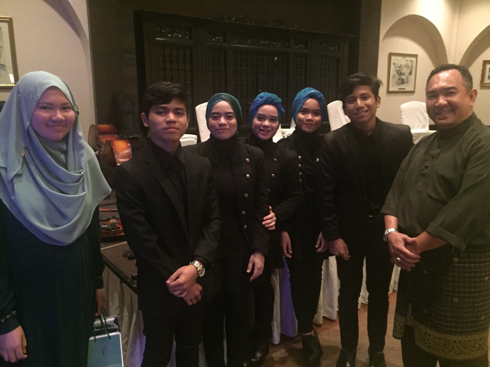 Dudsy65 World: The Siblings Band