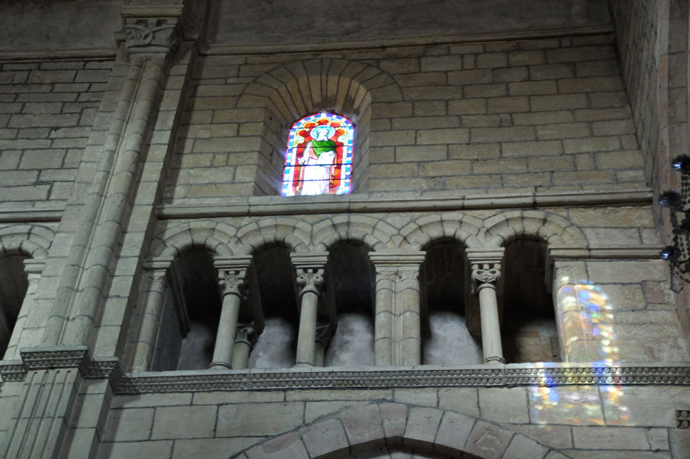 Lexicon romaanse architectuur: Triforium (triforium)