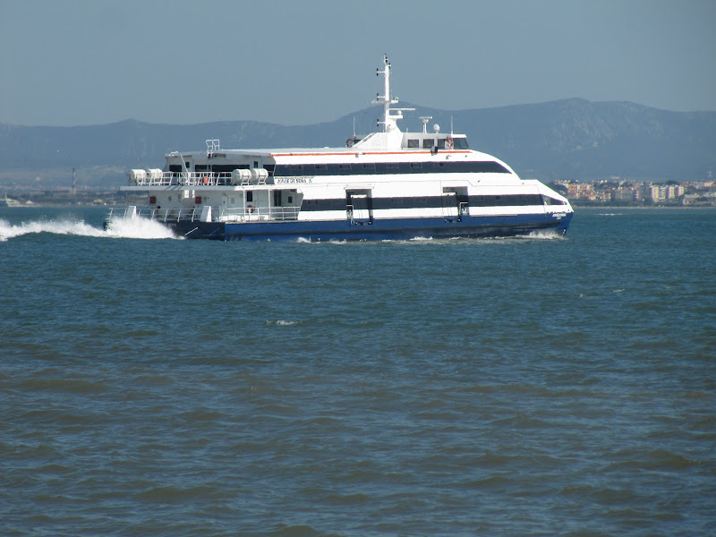 Barcos do Barreiro vão andar mais devagar para poupar