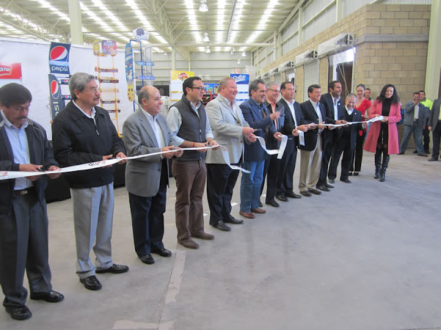 DISEKO INAUGURA SU NUEVA EXTENCION DE 5000 M2 ~ Exhibidores de Alambre