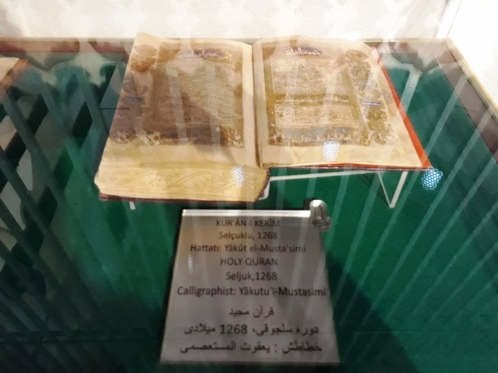 Konya Mevlana Celaleddin Rumi Türbesi 1