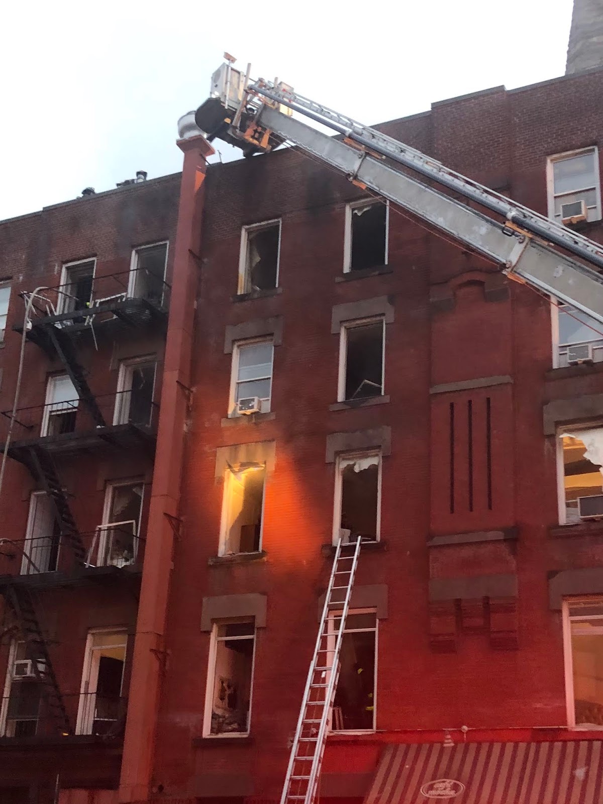 EV Grieve: Updating: FDNY battling 3-alarm fire on the southeast corner ...