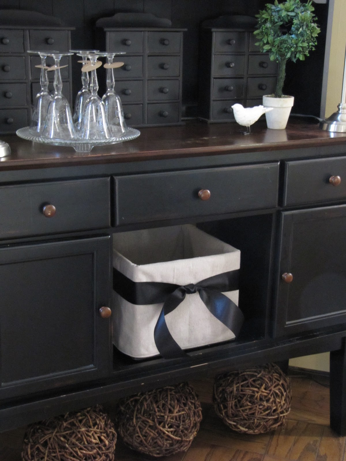 Sew Many Ways...: Tool Time Tuesday...Milk Crate Cover