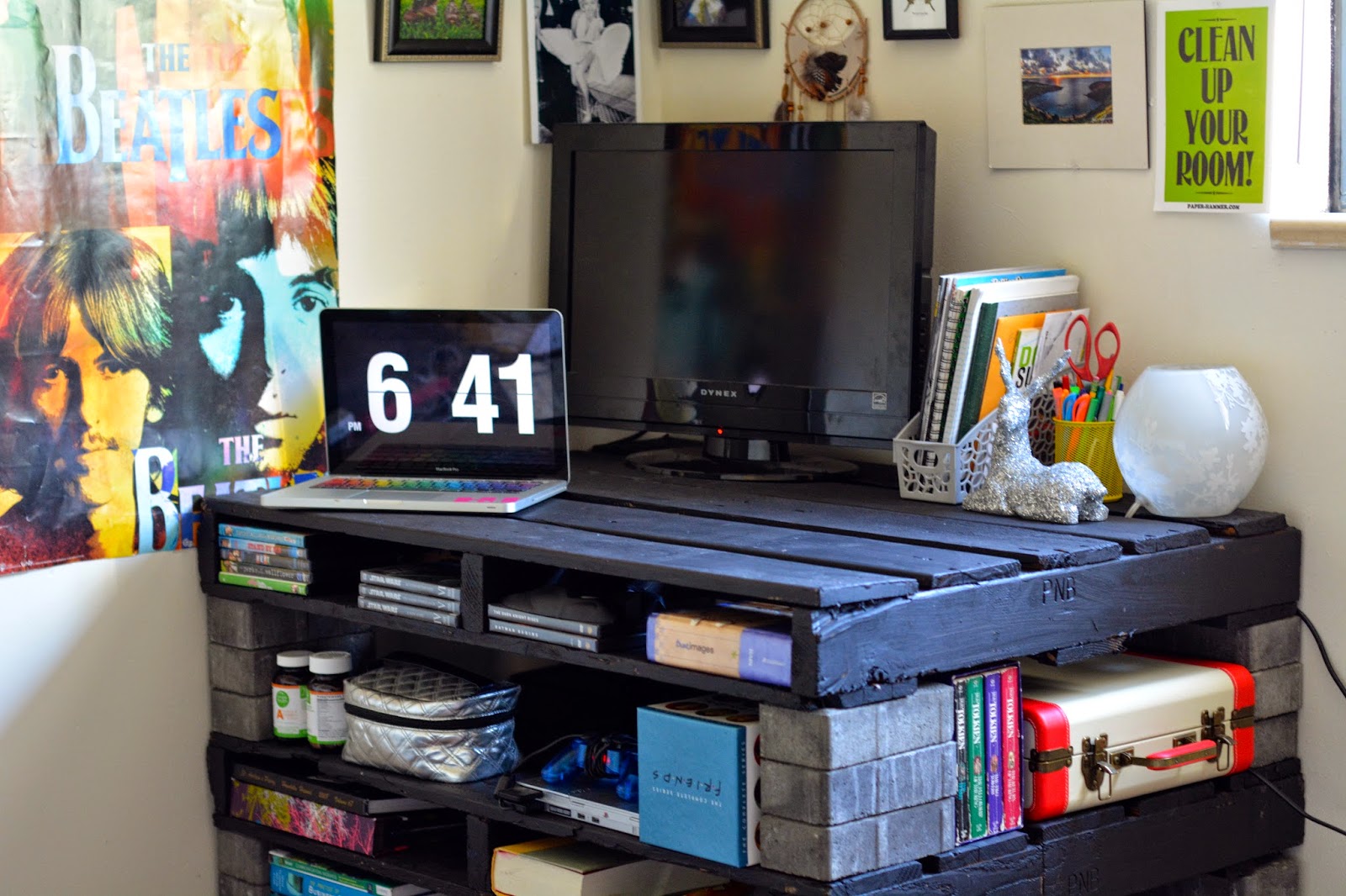 Pacific Pair: Cheap & Easy Palette Project