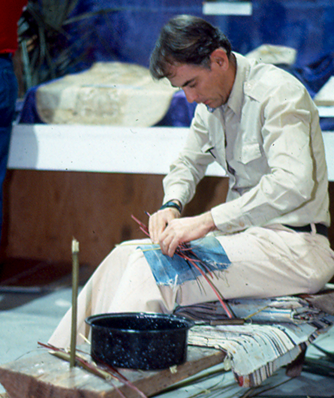 Tammany Family: Tom Colvin Makes A Pirogue