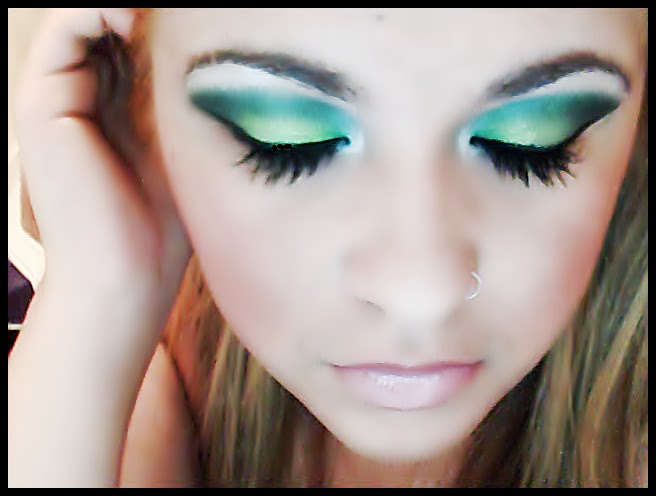 Galleria Feminina: Make-Up Verde - Carnaval II