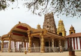 Nallur Murugan Kovil ~ Tourist Guide for Sri Lanka