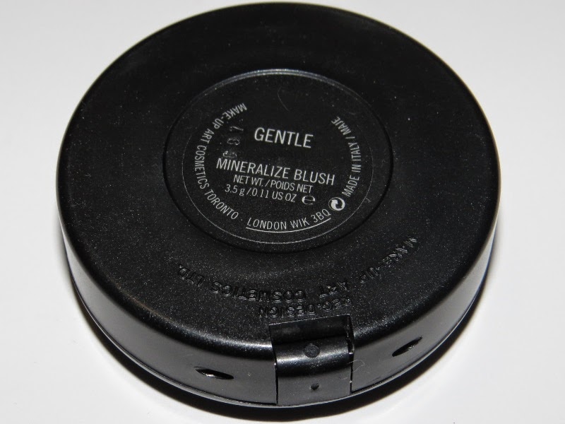 Amanda Gregory Beauty: MAC - Gentle Blush Review & Swatches