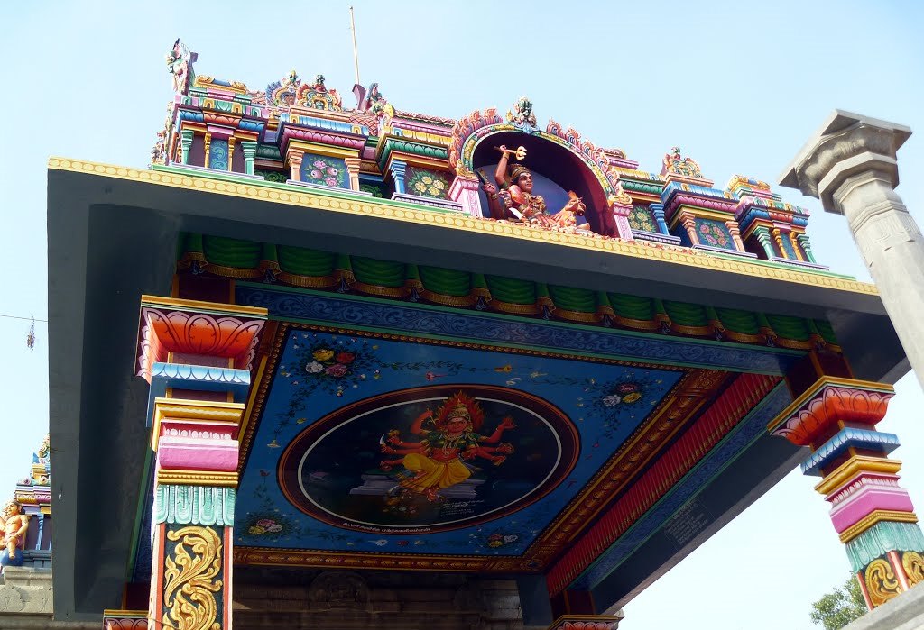 Tamilnadu Tourism: Vada Badrakaliamman Temple, Mecheri, Salem