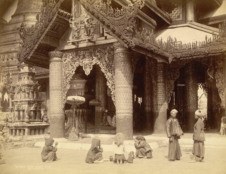 Republic of the Union of Myanmar: Photos of the Shwe Dagon Pagoda in ...