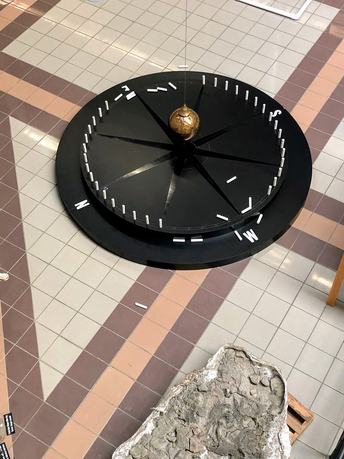 Walking Arizona: Foucault Pendulum