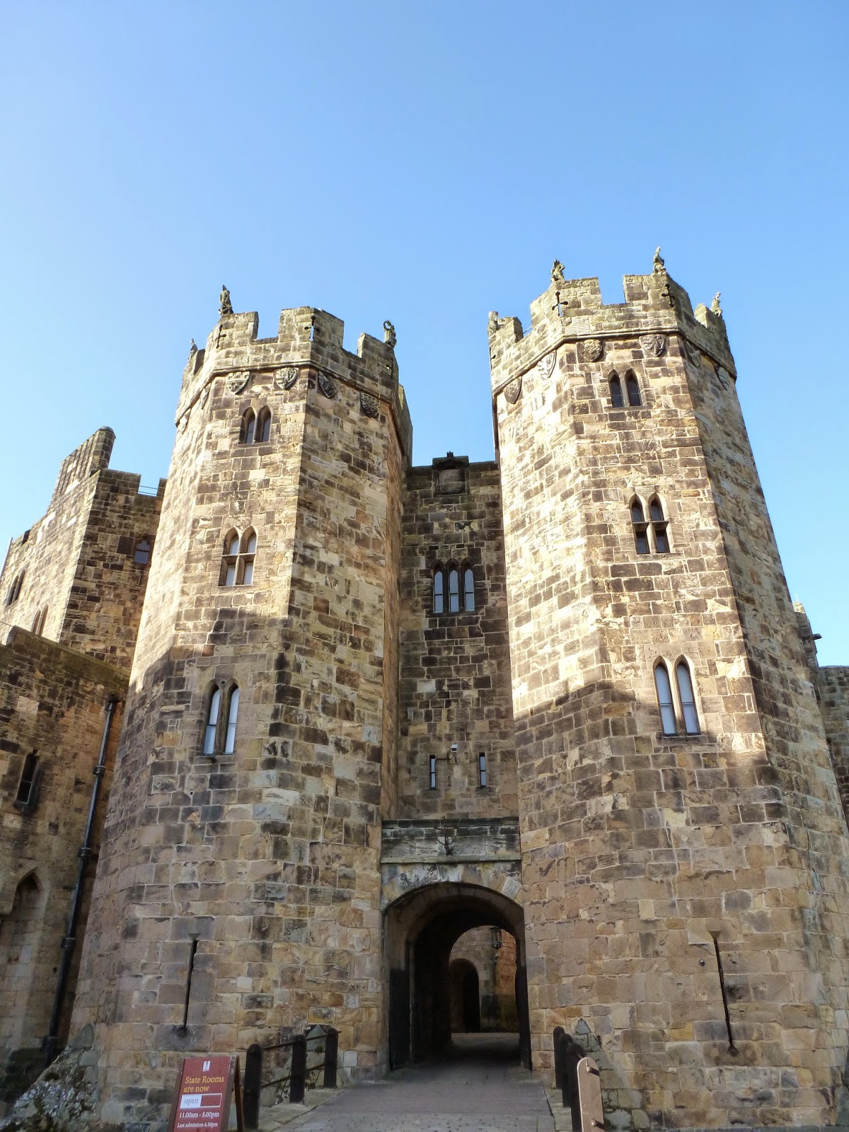 What Kate-Em did next.: Alnwick Castle - or should that be Brancaster?