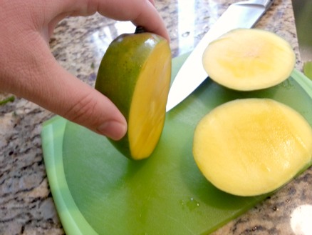 The Grubery: Tutorial: How to cut a Mango
