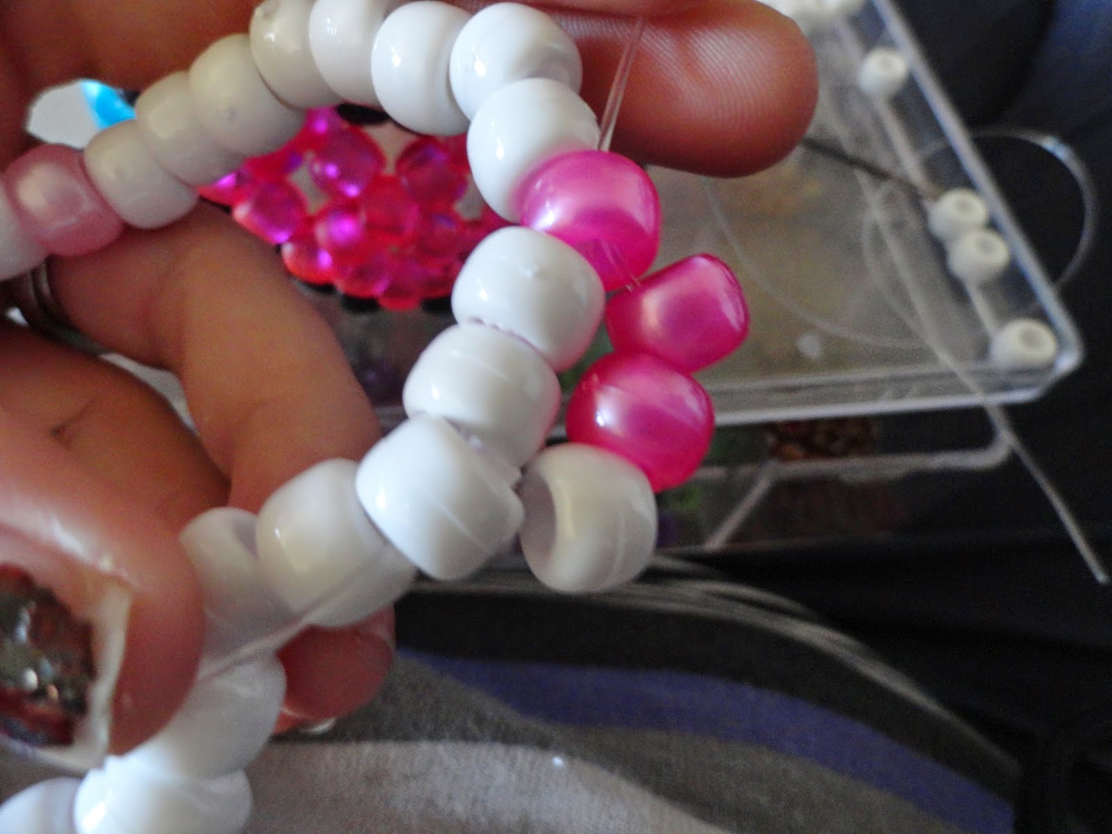 Ooh Piece of Kandi: How To Make: Heart XBase Cuff