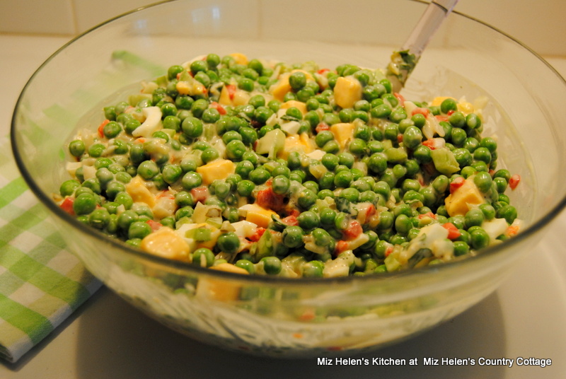 Nana's Green Pea Salad