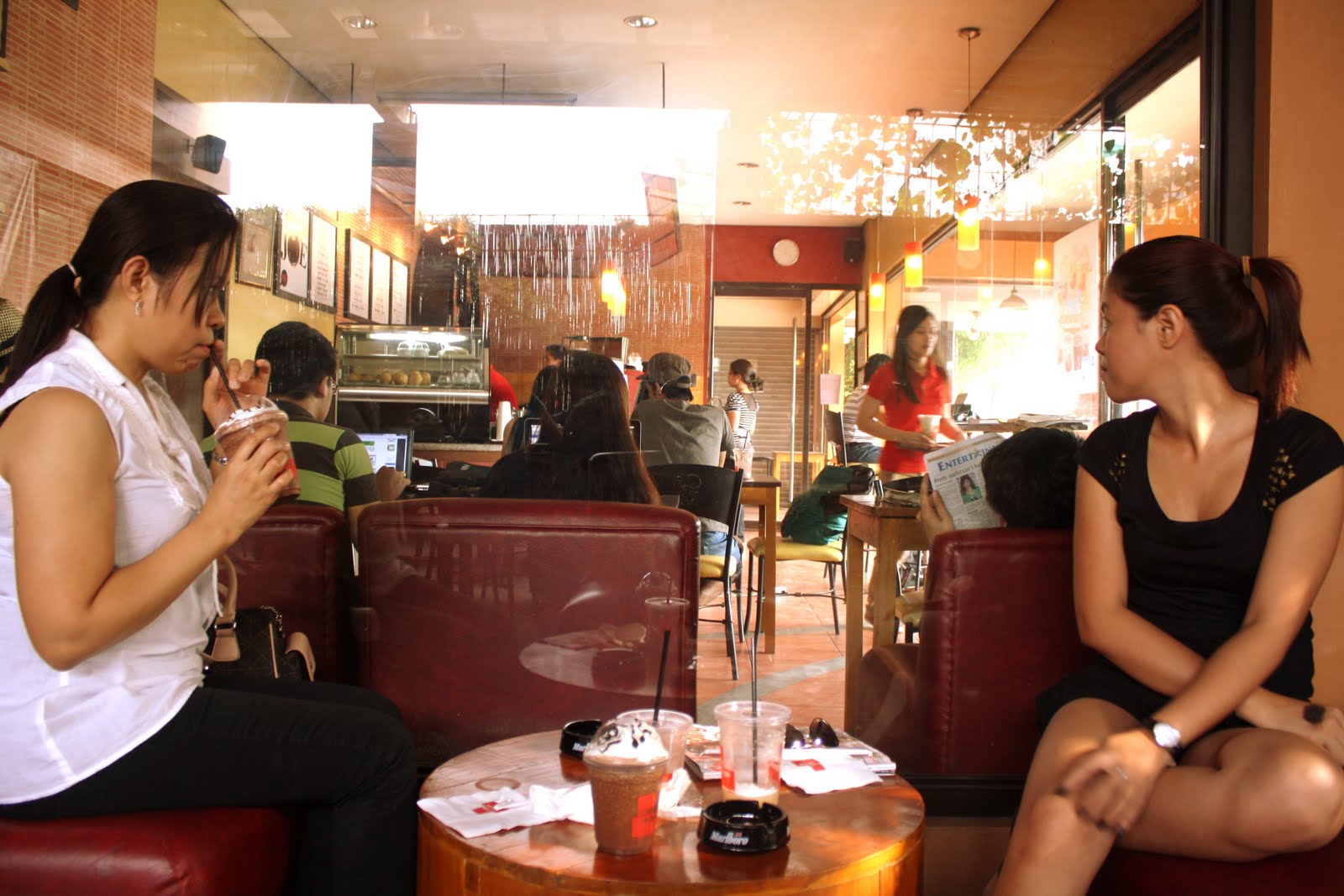 i-am-i N a: CAFE DE LIPA