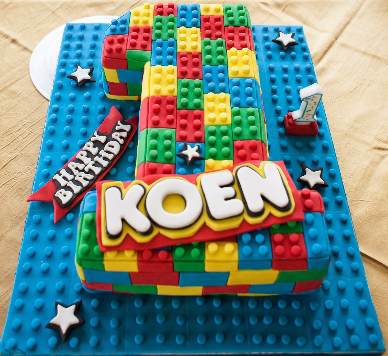 Butterfly Cake: Number 1 Shape Lego Cake