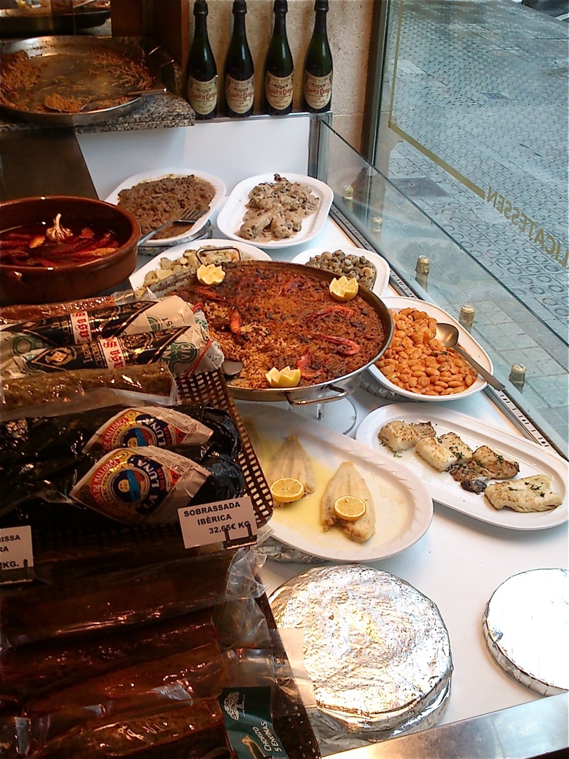 地中海の街から、色いろなお話: MAURI, una pastelería emblemática en el corazón del ...