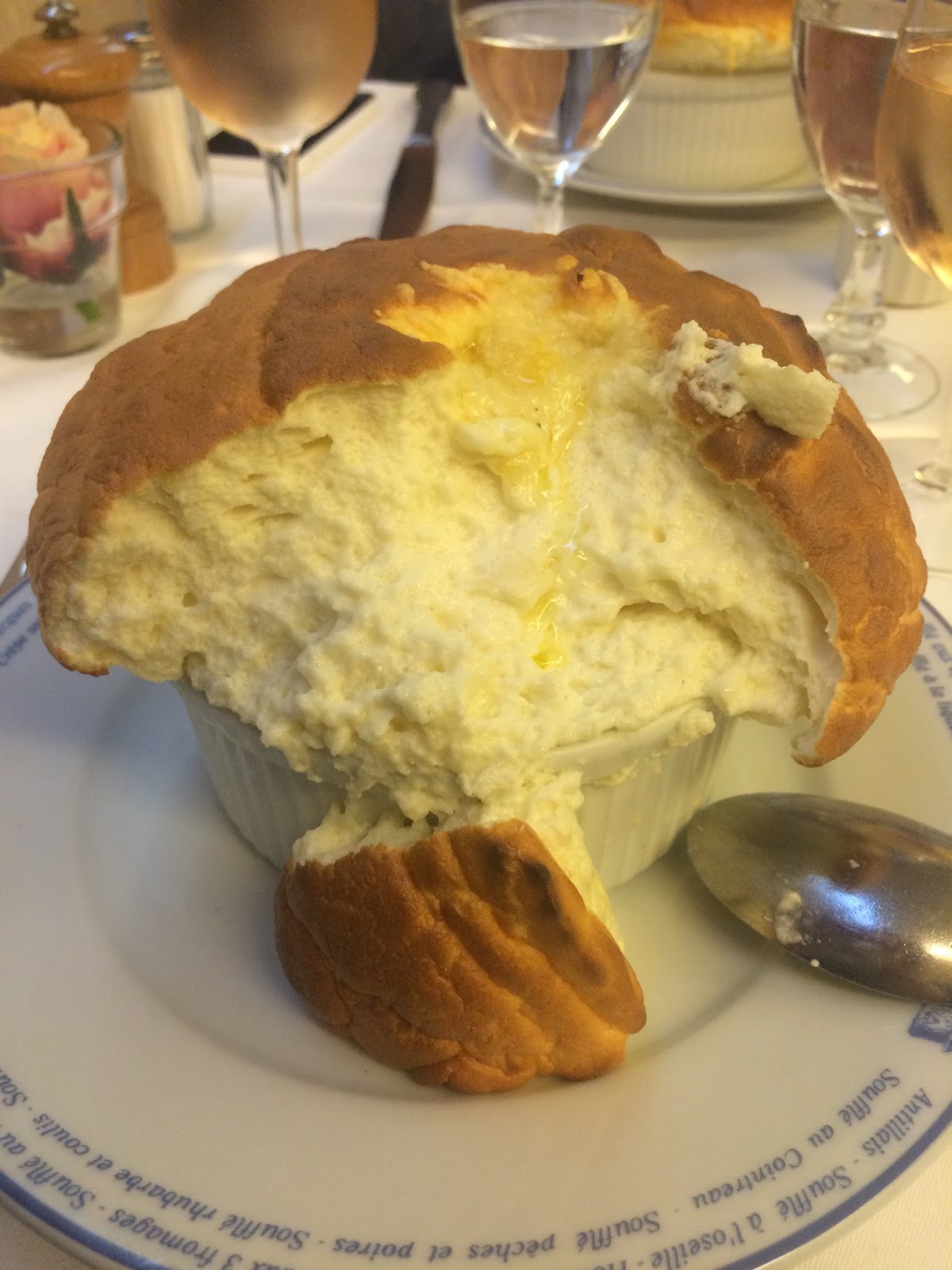 Le Soufflé - Paris, France - Travel is my favorite Sport