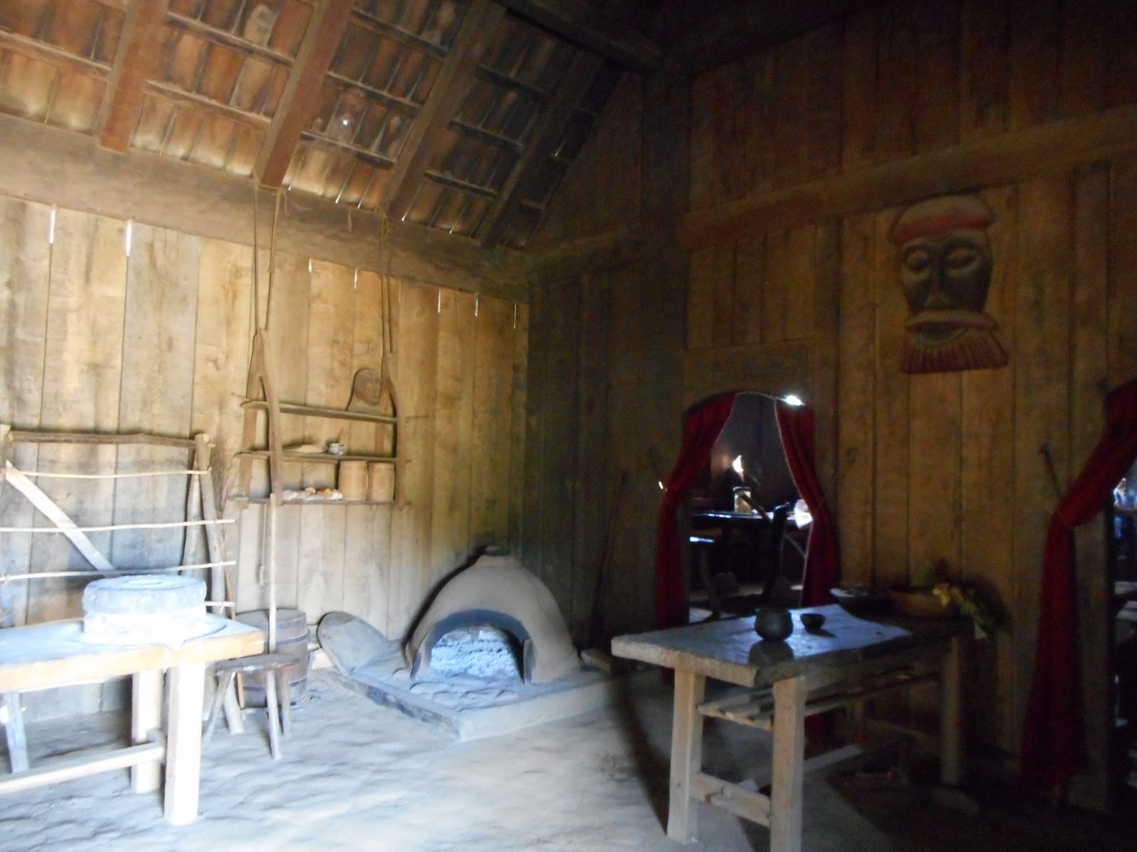 HERZLICH WILLKOMMEN BEI DANA CRAFT: Wikinger Handwerk