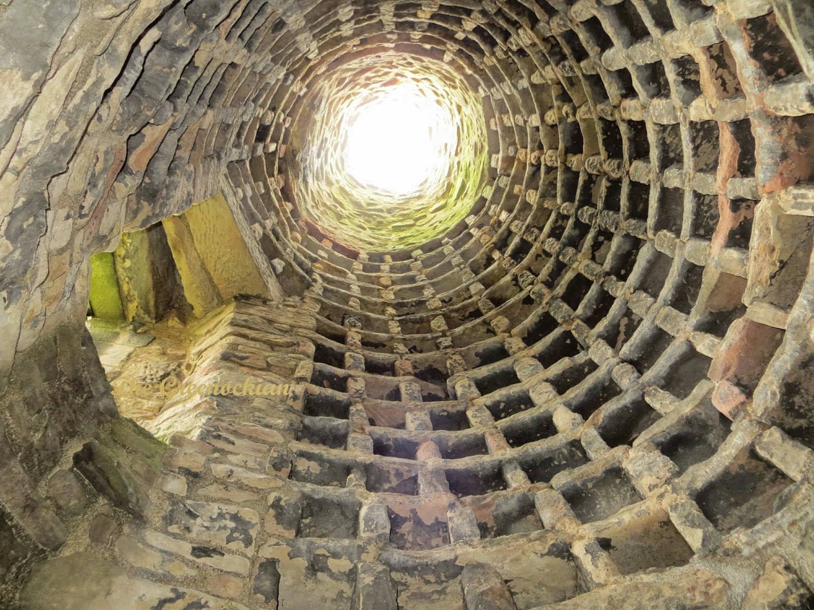 The Greenockian: Doocot at Newark Castle