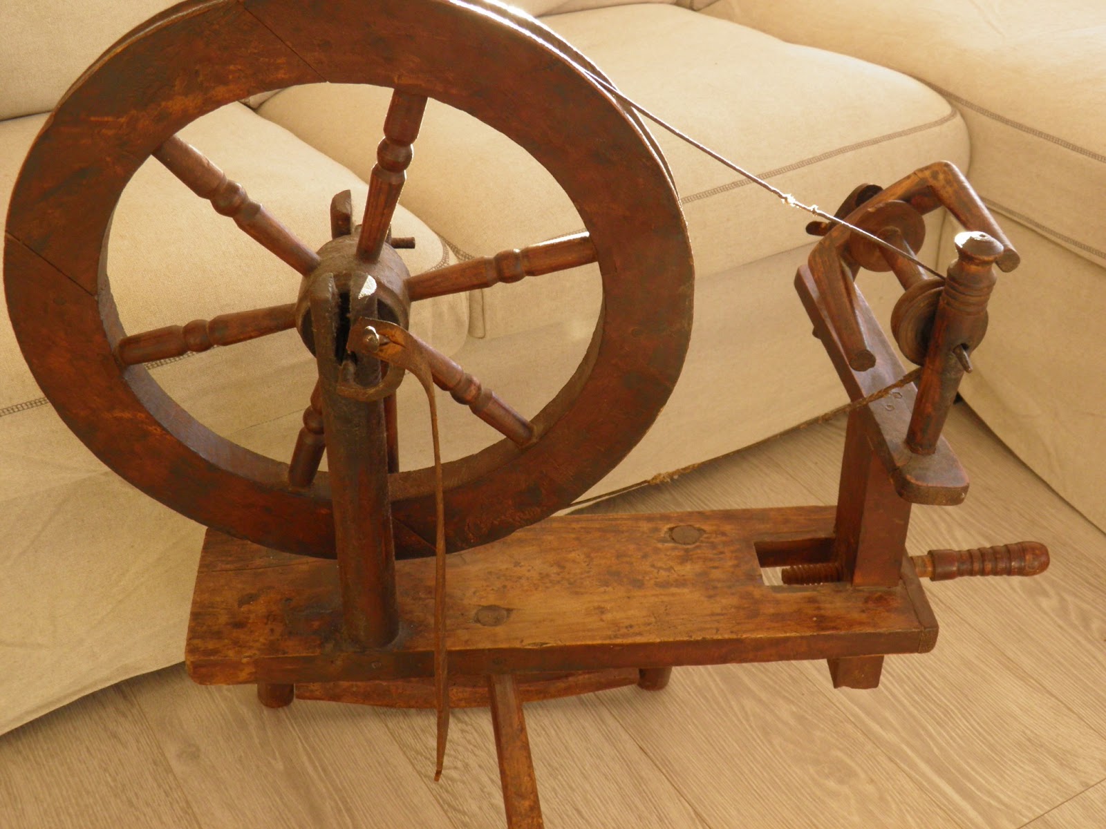 El Peku: HISTORIA DE UNA RUECA