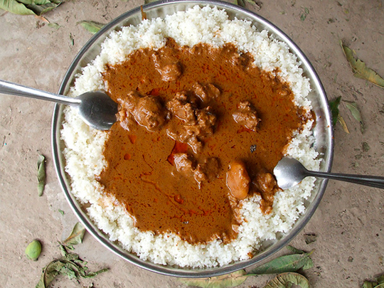 Snowstorms in Senegal: Venez manger! (Part One)